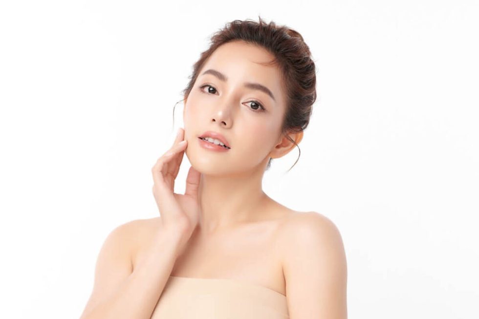 How to Make Nose Smaller: With and Without Surgery